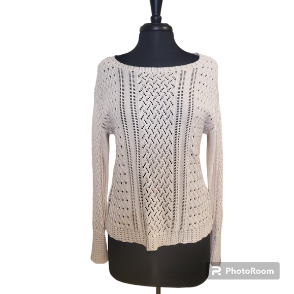 Nicole Miller | Sweaters | Euc Nicole Miller Sweater Size Small Ptp 22 ...